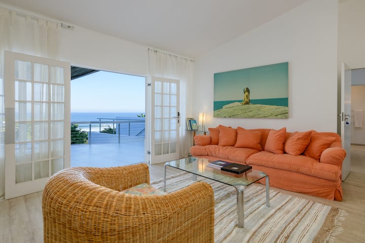 Days At Sea Beach Lodge:
Umkhomo - Port Edward