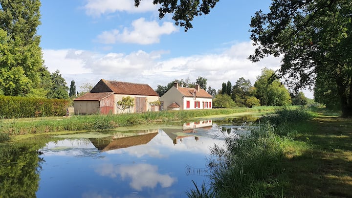 Gite De Charme Canal D'orleans - Loiret