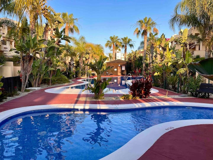 El Oasis De Luypal - Vera