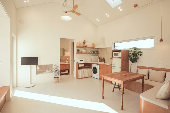 The Hidden Nook A Family Hideout - Jeju-si