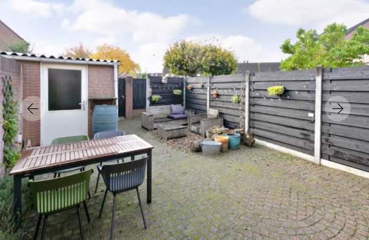 Big House In Roosendaal - Bergen op Zoom
