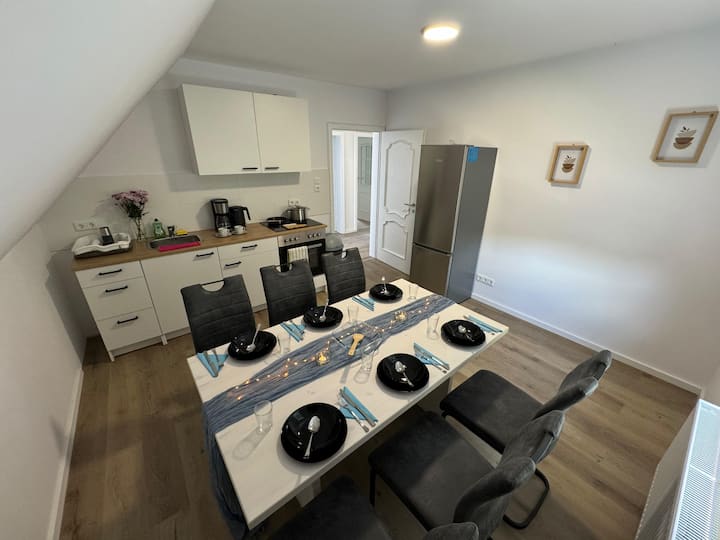 Nice Apartment | 6 Beds | 3 Sleeping Room| Parking - Porta Westfalica