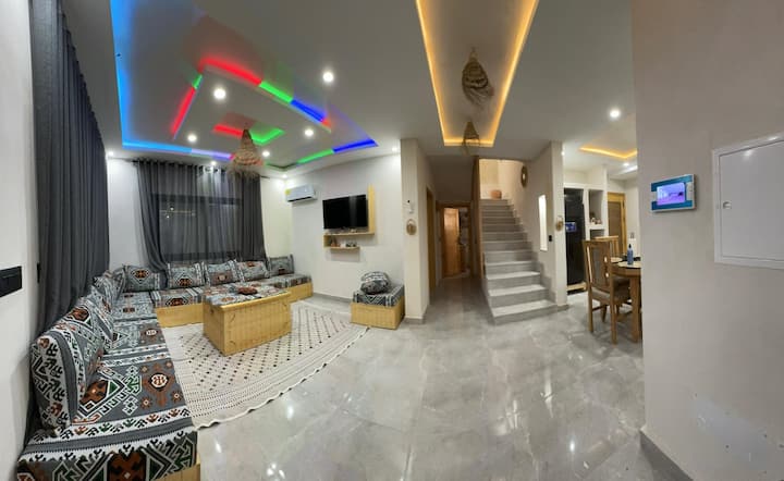 Maison Spacieuse S+3 Idéale Pour Familles - Houmt Souk