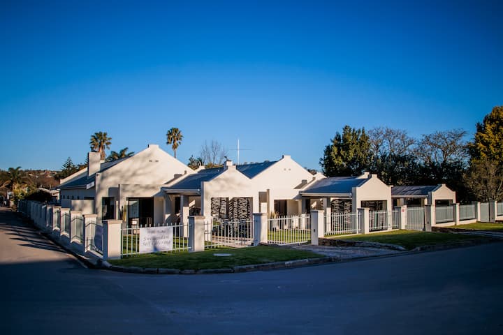 Swellendam Self-catering, 3 Houses In A Row - Swellendam