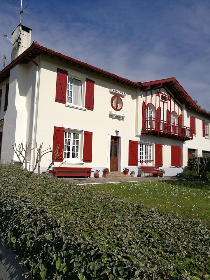 Gîte Classé 4 éToiles Mulhoa - Hasparren
