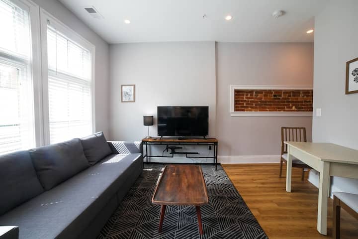 The Mintwood Suite At Adams Morgan Inn - Washington, DC