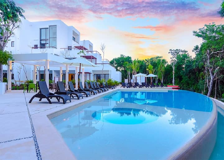 Tranquility Oasis - Akumal