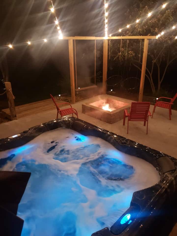 The Hideout At Crew Holler - French Lick, IN