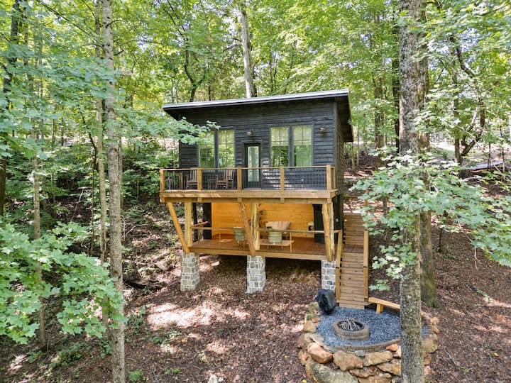 Treehouse At Keowee Hollow - Walhalla, SC
