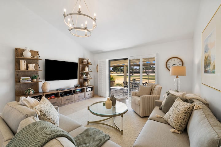 Pickle & Golf Bliss On The 10th - Palm Desert, CA