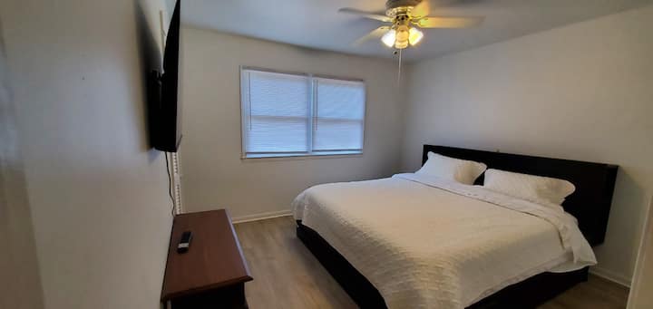 2-bedroom Home With Fence 5212 - Raleigh, NC