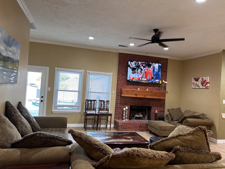 Spacious 4br Mckinney | Pool, Patio, Bbq - McKinney, TX