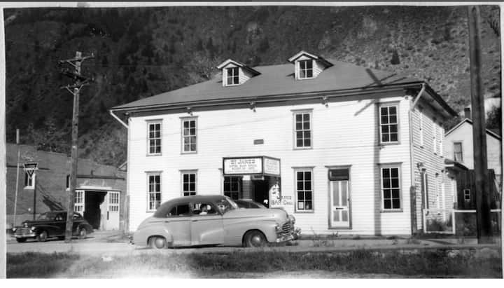 Historic Stjames Hotel Penthouse - Georgetown, CO
