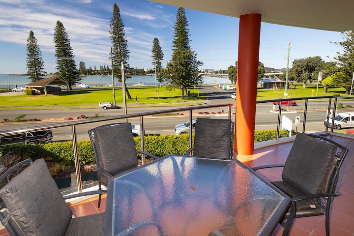 Sunrise 102 - Tuncurry