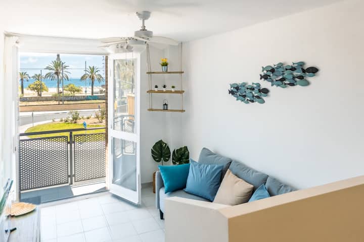 Mm 1 - Apto 1 En Primera Línea De Playa - Mataró