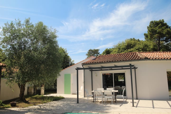 Maison 6 Personnes Avec Terrasse En Plein Air - Île de Ré
