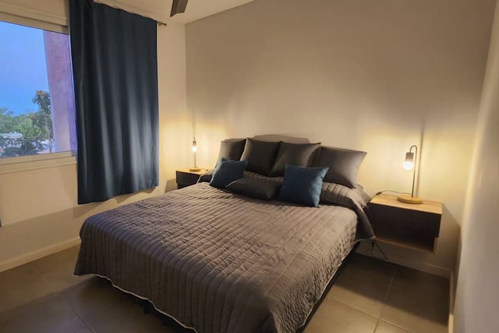 Hermoso Depto, Nvo Tranquilo, Luminoso Con Cochera - Mendoza