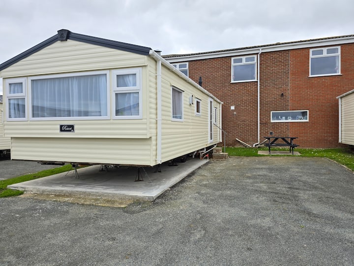 Oyster 6 Berth, 2 Bedrooms - Mundesley