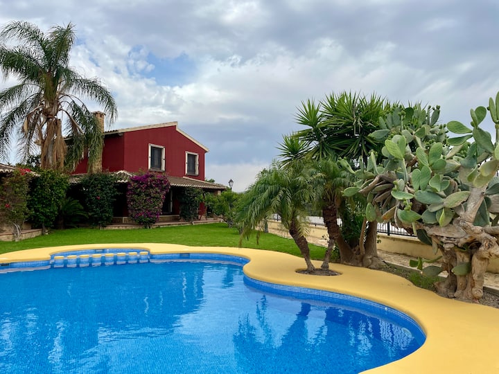 Complejo El Rincón-casa Roja - Cox