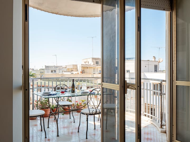 Margari Bright Apartment With Parking - Otranto