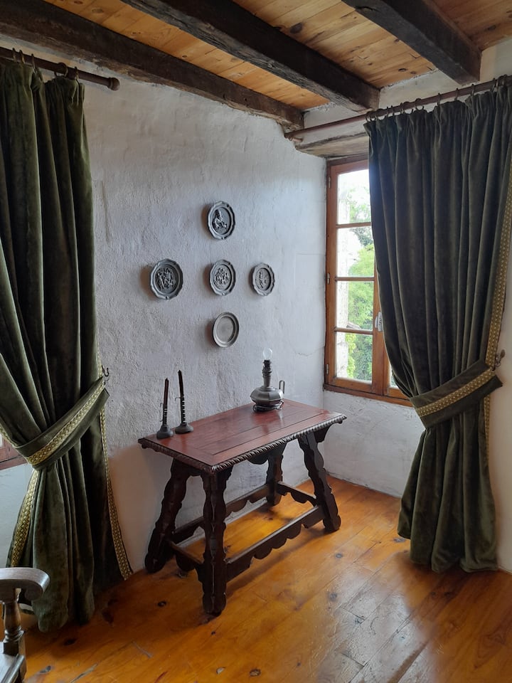 Chambre Et Table D’hôtes - Aubeterre-sur-Dronne