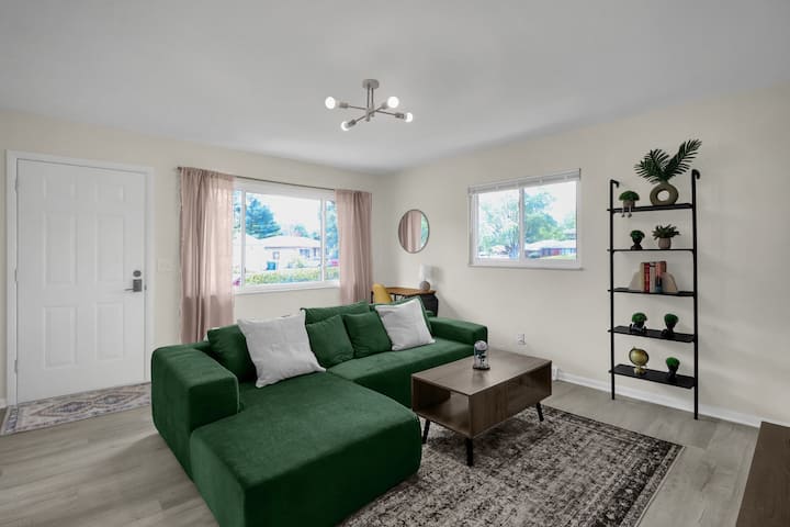 Tranquil Green Pine - Columbus, OH