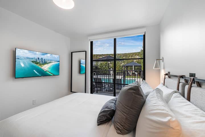 Spacious 3-bedroom Apartment With Pool In Miami - Miami