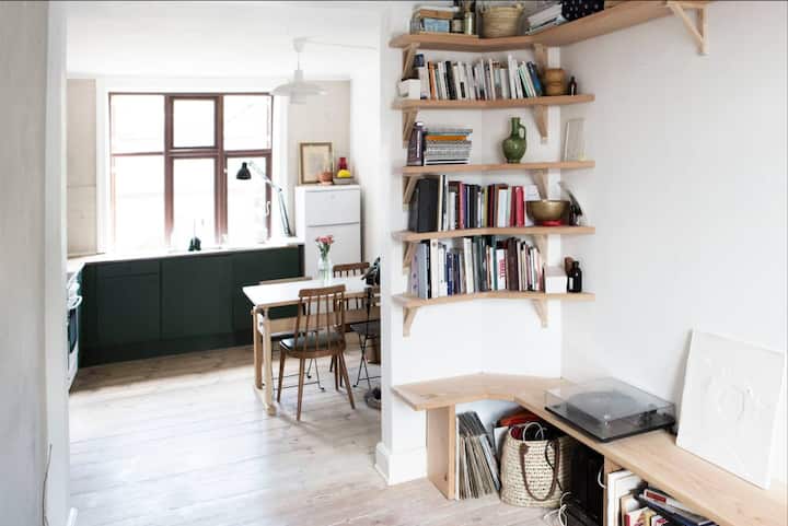 Lys Lejlighed Med Have - Copenhagen