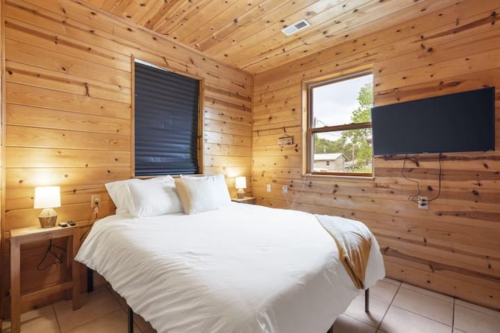 River Cabin Retreat - Sleeps 4 (#2 Of 5) - Galena, MO
