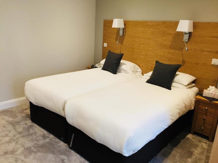 Standard Double Room Near Beach And Town Centre - Bournemouth