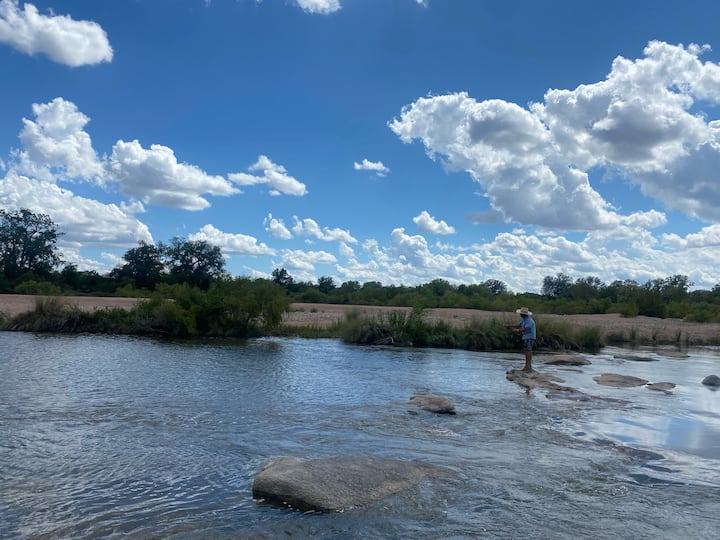 Llano River House On 5 Acres - Llano, TX