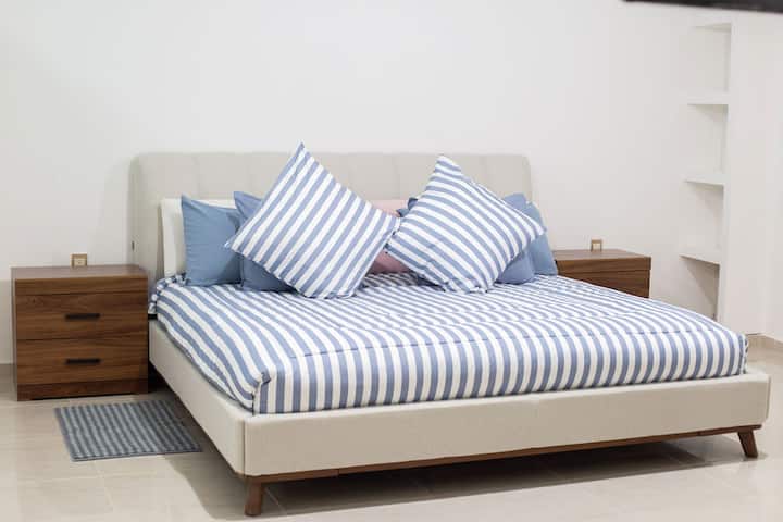 Amplitud, Confort Y Descanso - Zaragoza