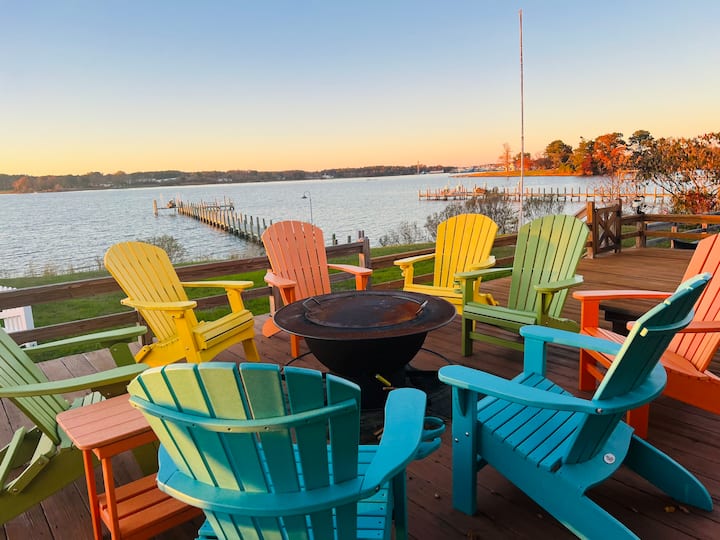 Bay Front Home W/ Playground And Heated Pool - Reedville, VA