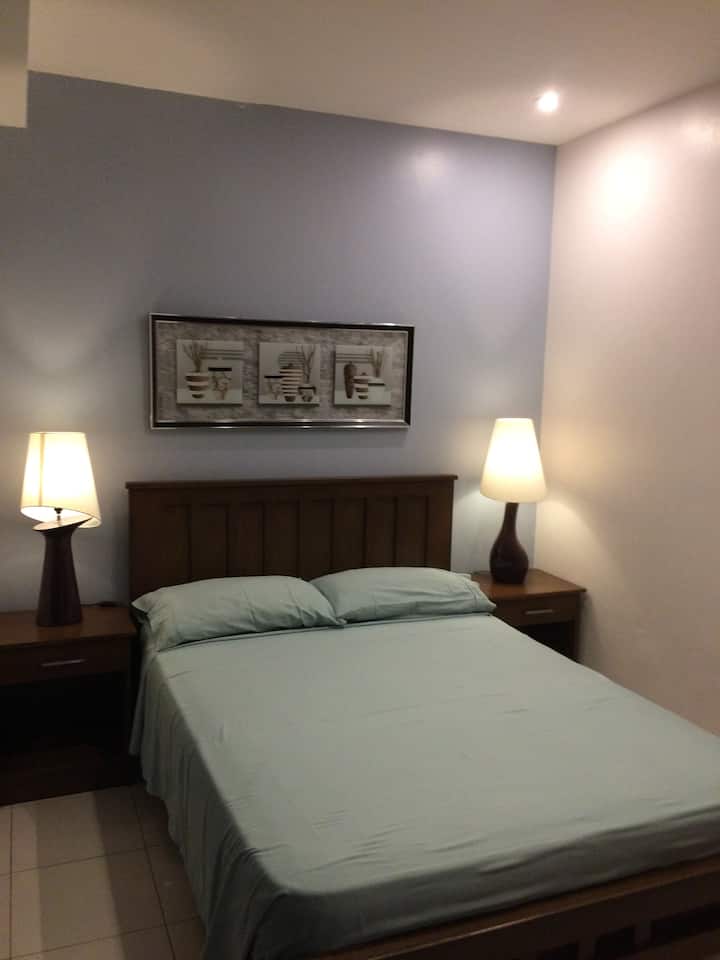 Cozy One-bedroom Apartment - Olongapo