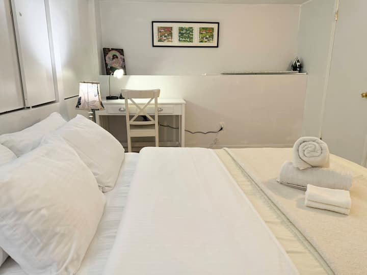 527b Golden Gate Park Private 2b Unit Free Wifi - Sausalito, CA