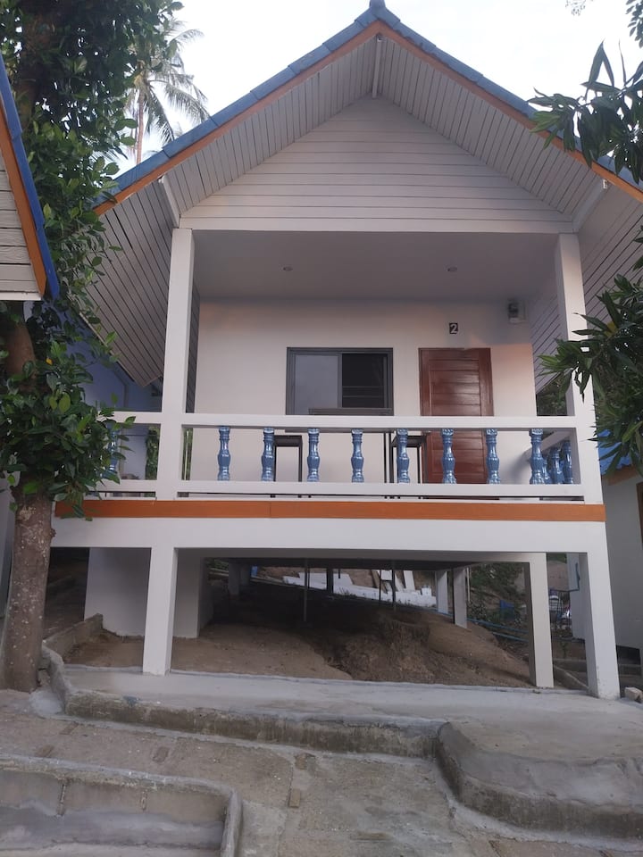 Lovely Deluxe Bungalow Near Beach - Ko Tao