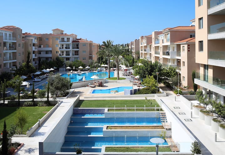 Elysia Park Premium - Paphos