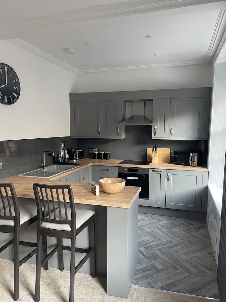 Centrally Located Flat In Kelso. - Kelso