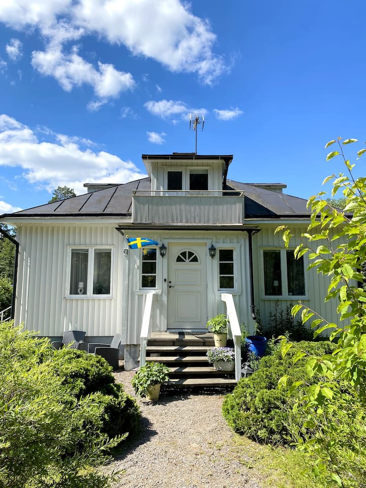 Hela Boendet (Villa) I Målilla - Hultsfred