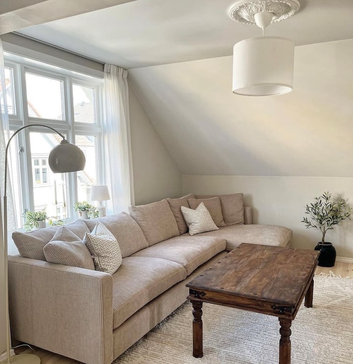 Nyoppusset Leilighet Med To Soverom Og Balkong - Stavanger