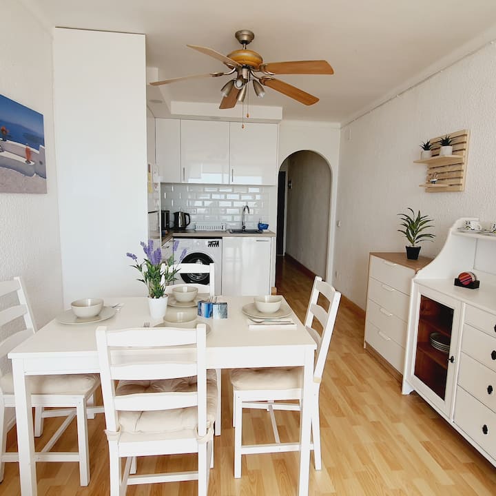 Bella Sylvia - Roses