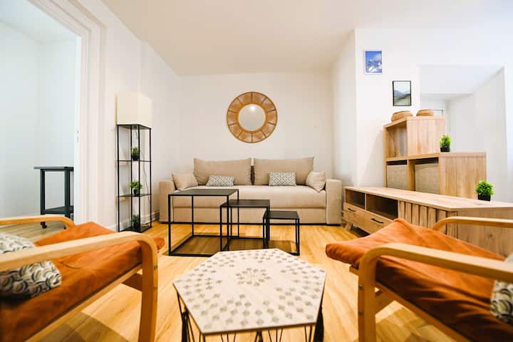 Charmant Appartement Familial - Hypercentre - Bagnères-de-Bigorre