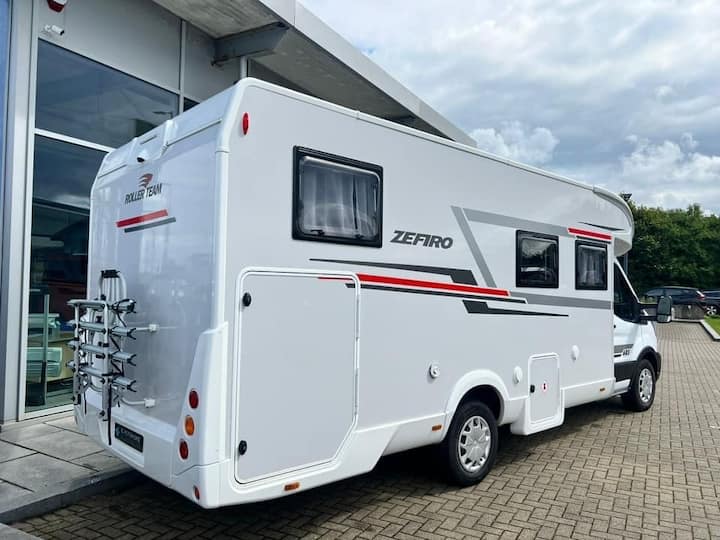Luxury Motorhome Hire - Ayr, UK