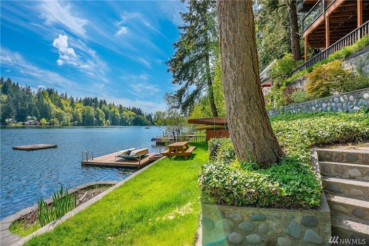 Toad Lake Oasis - Bellingham, WA