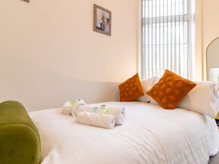 Modern Studio Apartment In Newcastle-pass The Keys - Newcastle upon Tyne