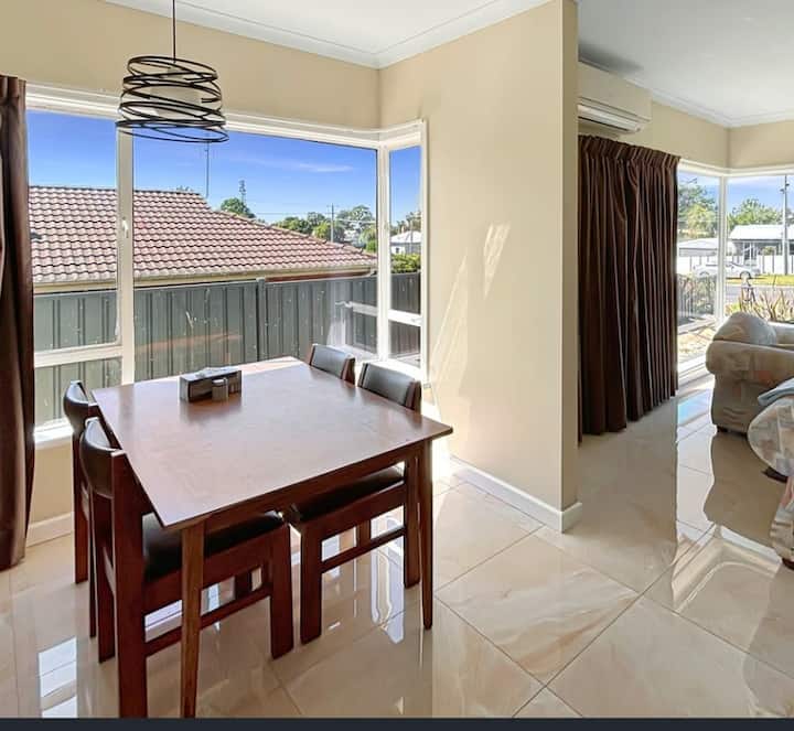 Your Gateway To The Lakes - Bairnsdale