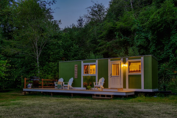 Breakfast Incl. Cozy Basecamp W/ Sauna & Firepit - Fisher Island, WA