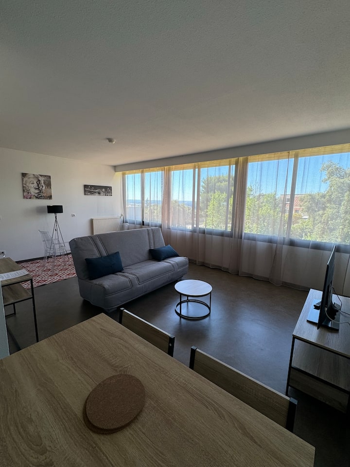 Appartement N°3 En Résidence - Nîmes