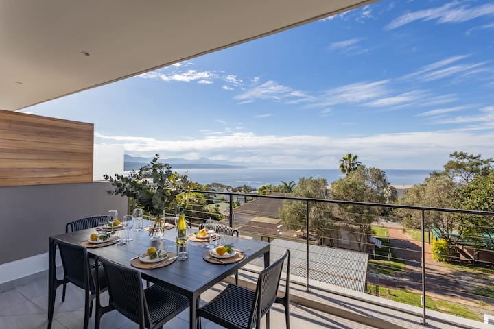 3 Bedroom Luxury Apartment 203 - Plettenberg Bay