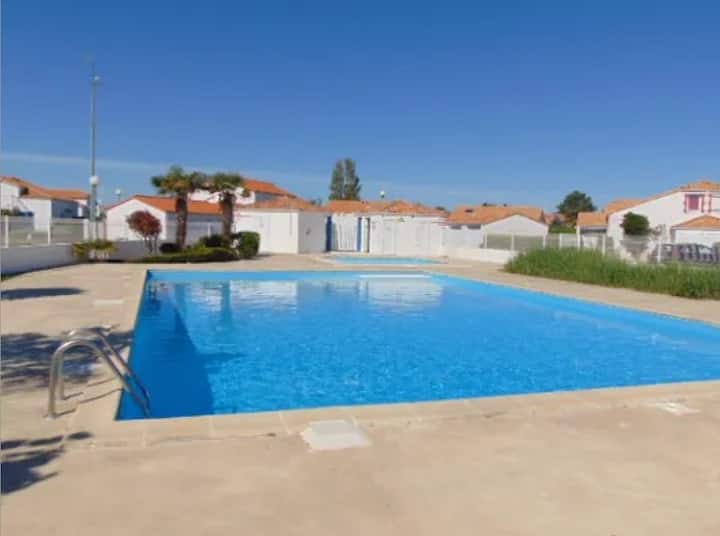 Maison De Vacances 2 Chambres - La Faute-sur-Mer